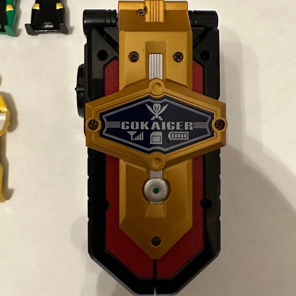 Toys | Kaizoku Sentai Gokaiger Morpher And Keys Set | Poshmark